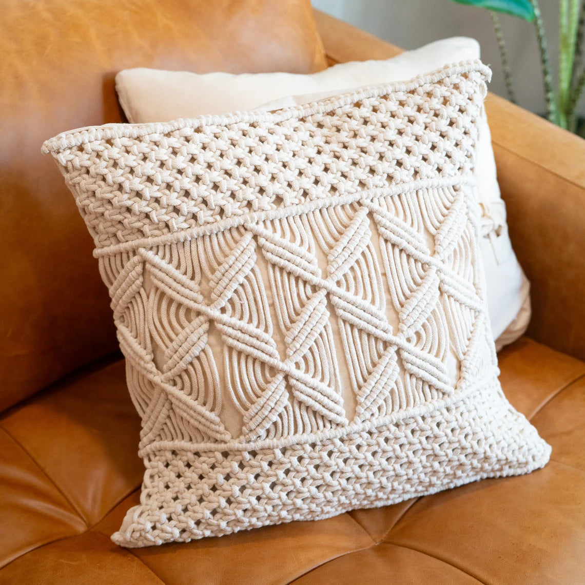 Panto - Handmade Macrame Cushion – HENDI
